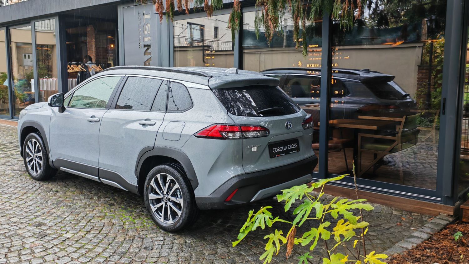 Novi milenij: Toyota Corolla Cross | Portofon